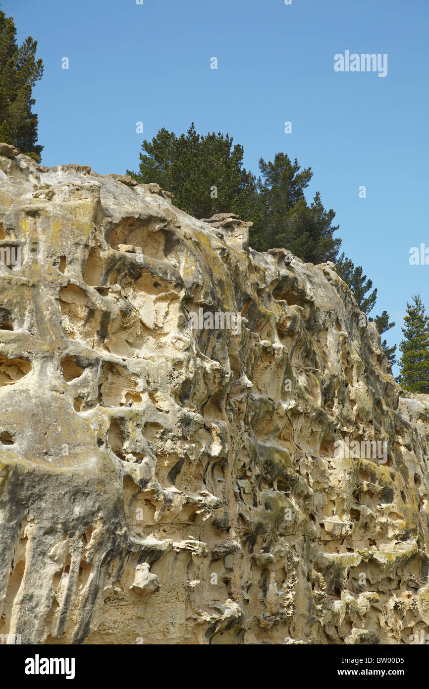 Takiroa Rock Art Site, by State Highway 83 near Duntroon, Waitaki ...