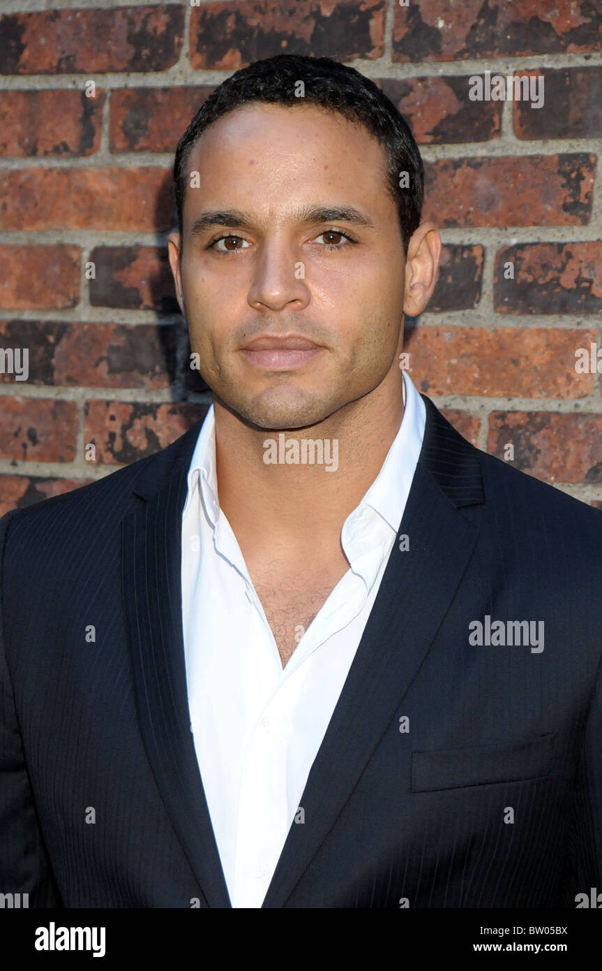 Nurse jackie showtime hi-res stock photography and images - Alamy