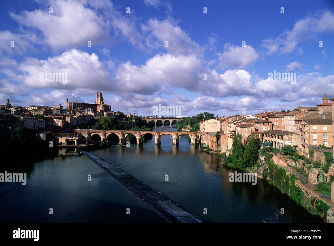 France, Albi, Tarn river, bridge and cathedral Stock Photo - Alamy