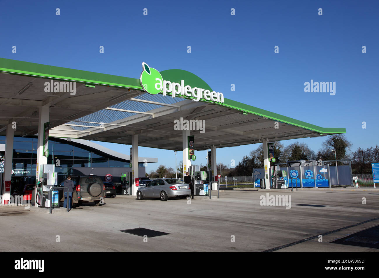 Applegreen, Ireland's first motorway service station, M1 Lusk, Ireland ...