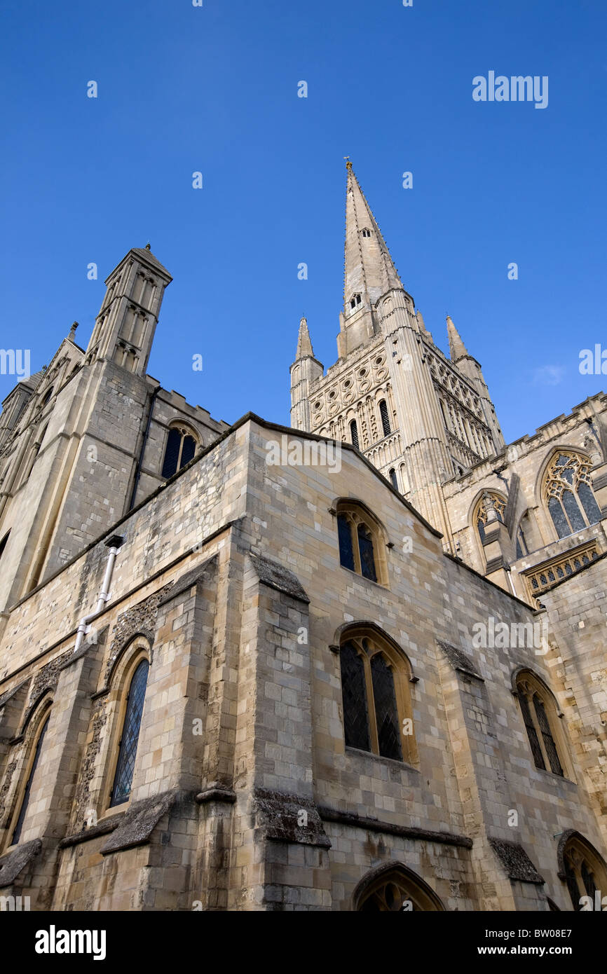 Norwich Cathedral Norfolk Church Stock Photo - Alamy