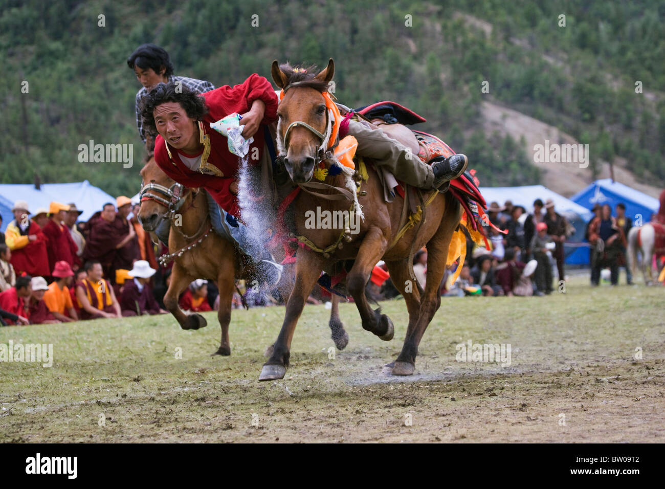 Horse race litang horse festival hi-res stock photography and images ...