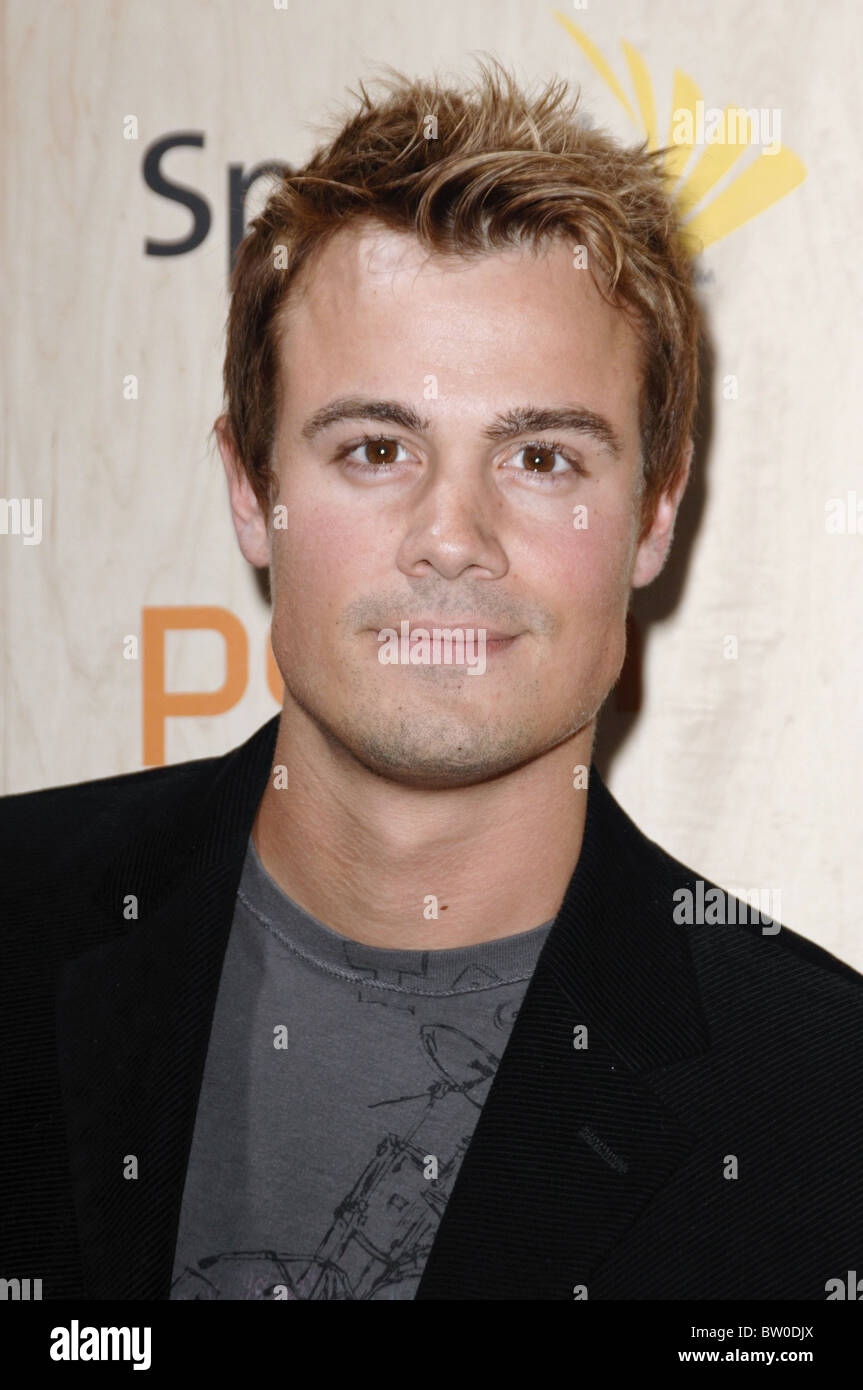 Sprint and Palm Pre Launch Party to Benefit Iraq and Afghanistan ...