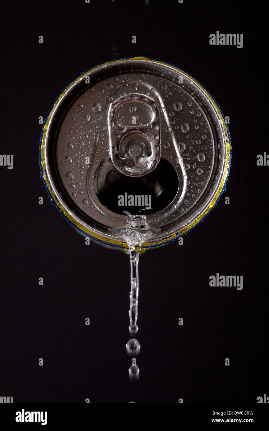 Beverage can hi-res stock photography and images - Alamy