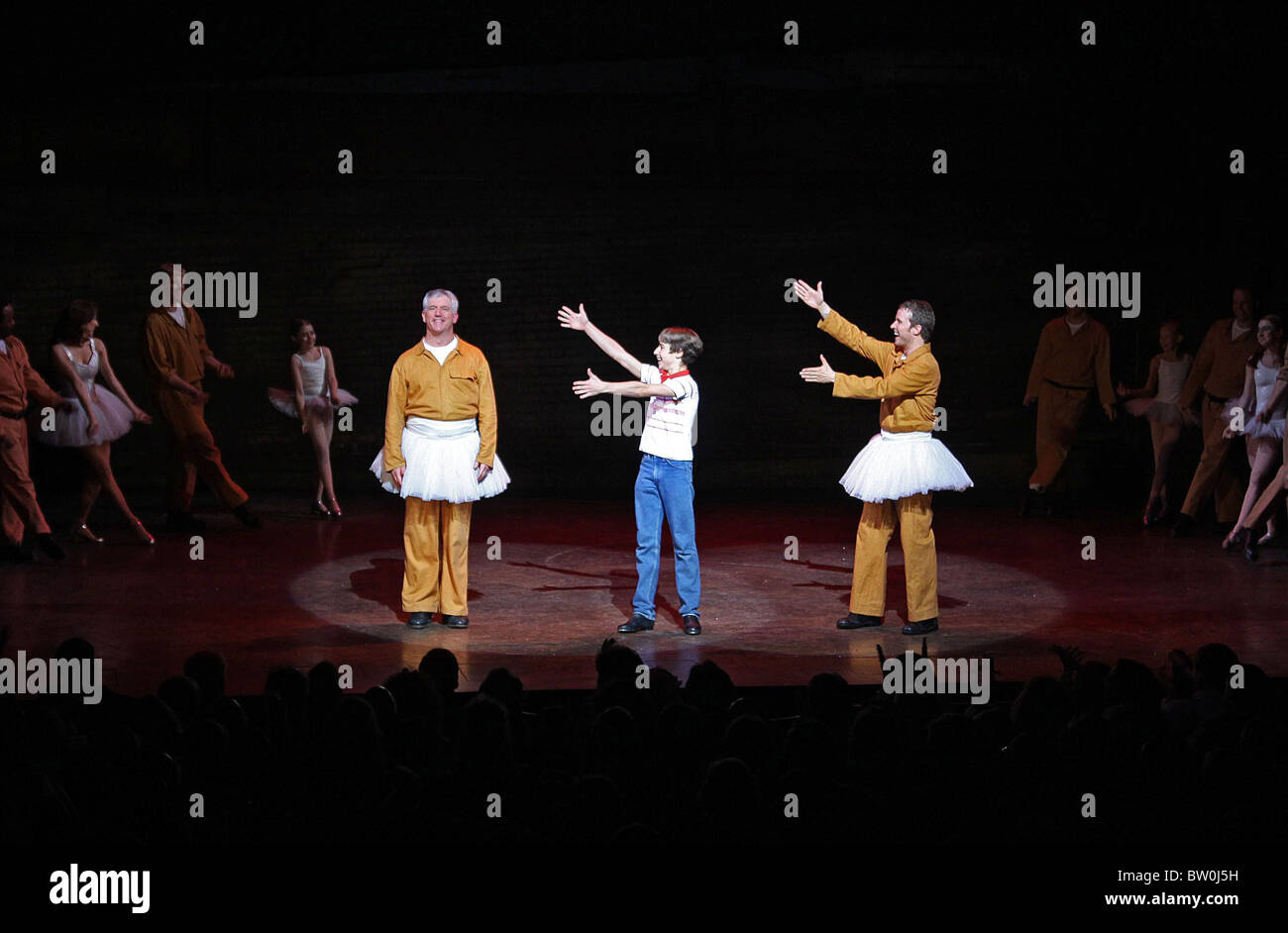 Stars Take Final Bows at Billy Elliot the Musical Stock Photo - Alamy