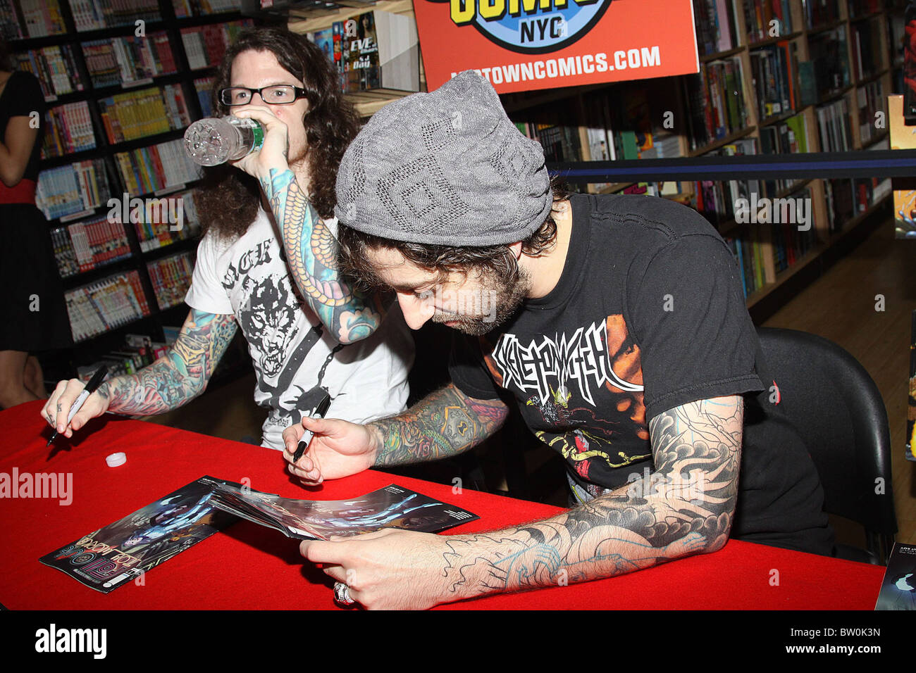 Comics works hi-res stock photography and images - Alamy