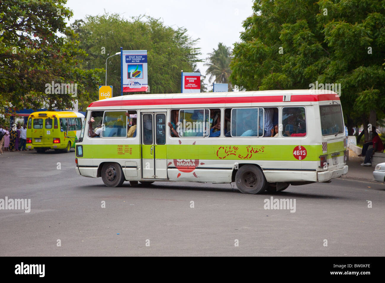Door bus door hi-res stock photography and images - Alamy