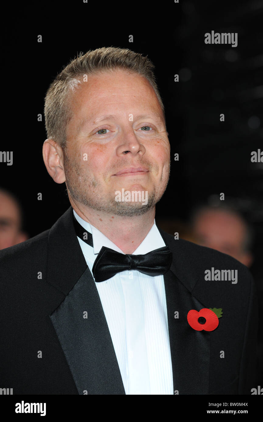 Patrick ness book hi-res stock photography and images - Alamy