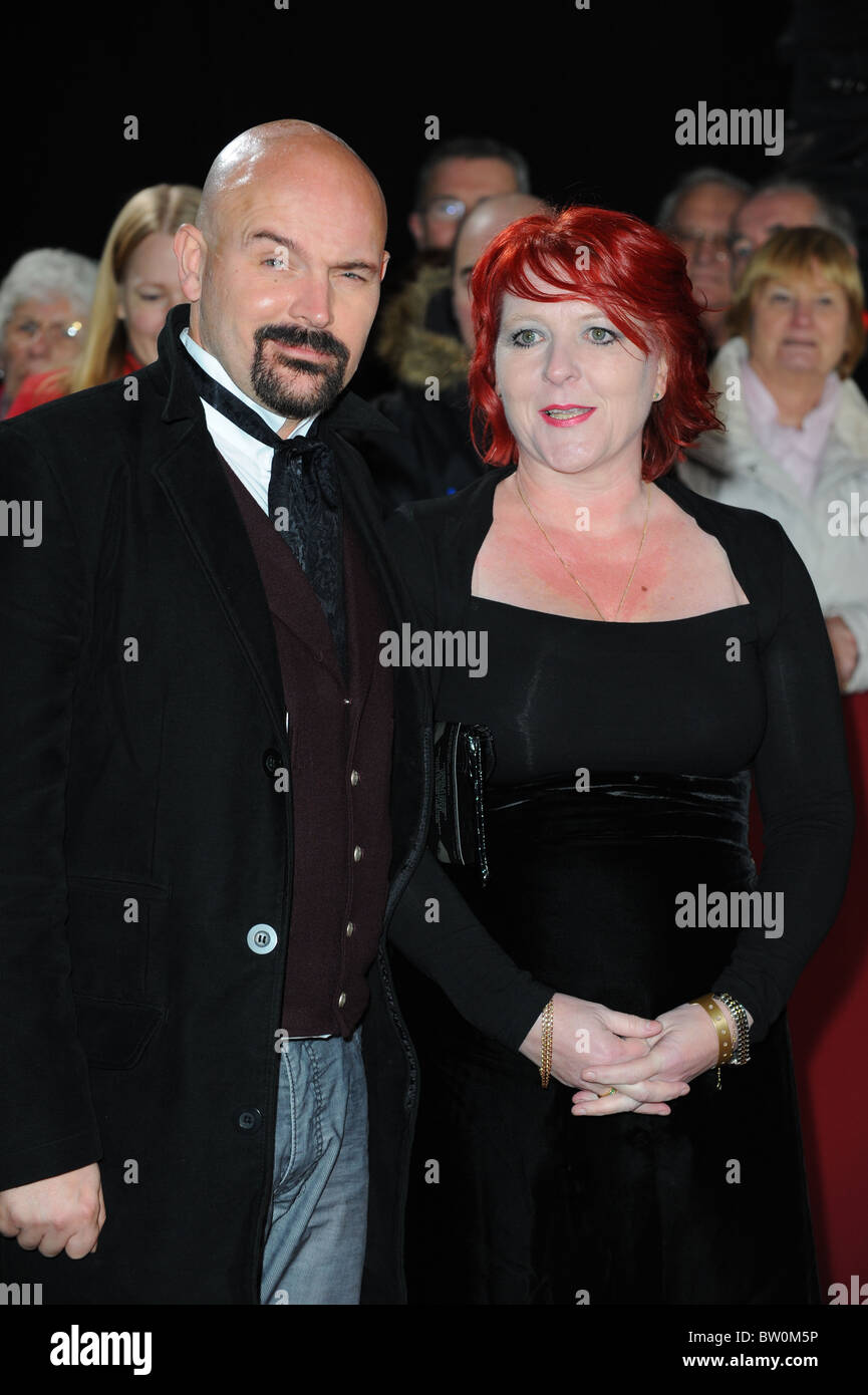 Alex scarrow hi-res stock photography and images - Alamy
