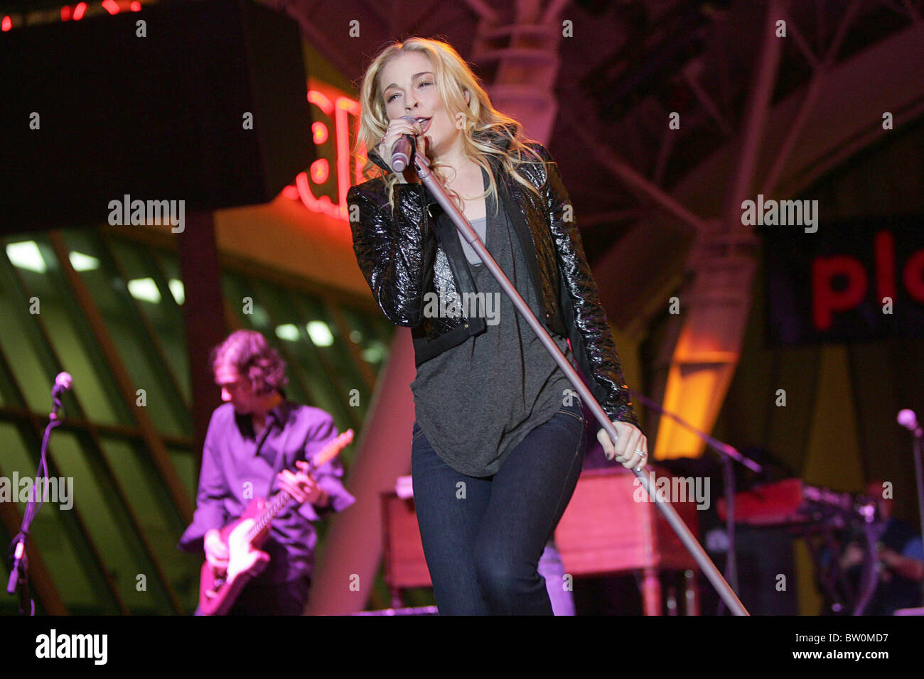 Academy of Country Music ACM New Artists Show Concerts - SAT Stock ...