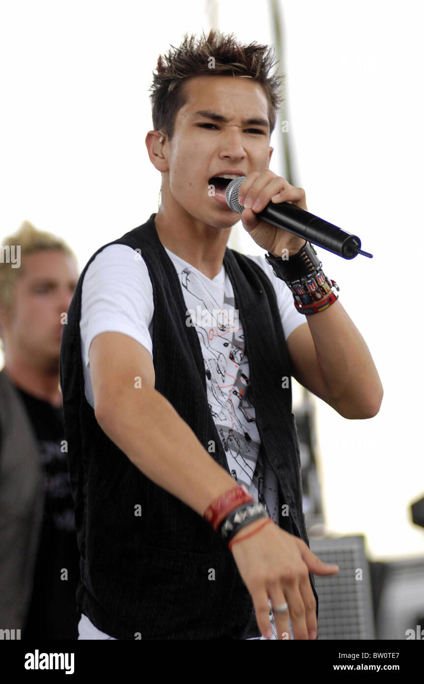 MENUDO in concert Stock Photo - Alamy