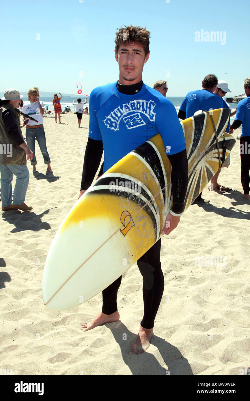 Project Save Our Surf (SOS) SURFATHON Benefit Stock Photo - Alamy