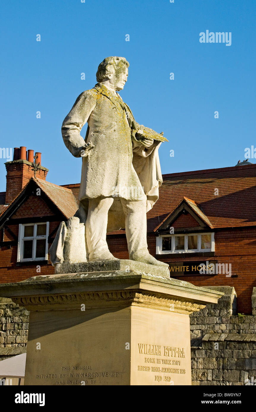 Close up of statue of William Etty outside the City Art Gallery York ...