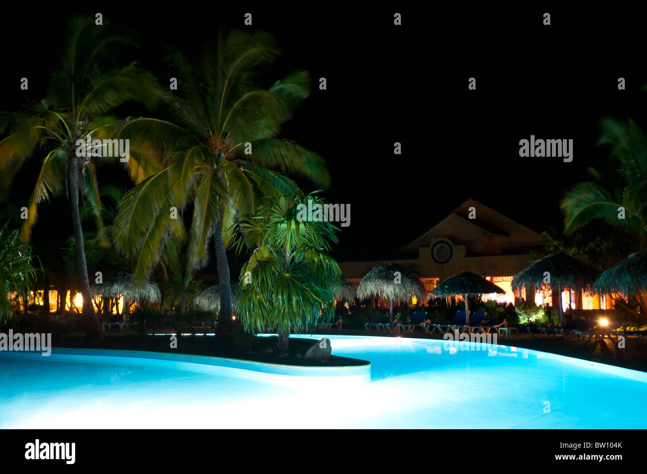 Outdoor swimming pool dusk hi-res stock photography and images - Alamy