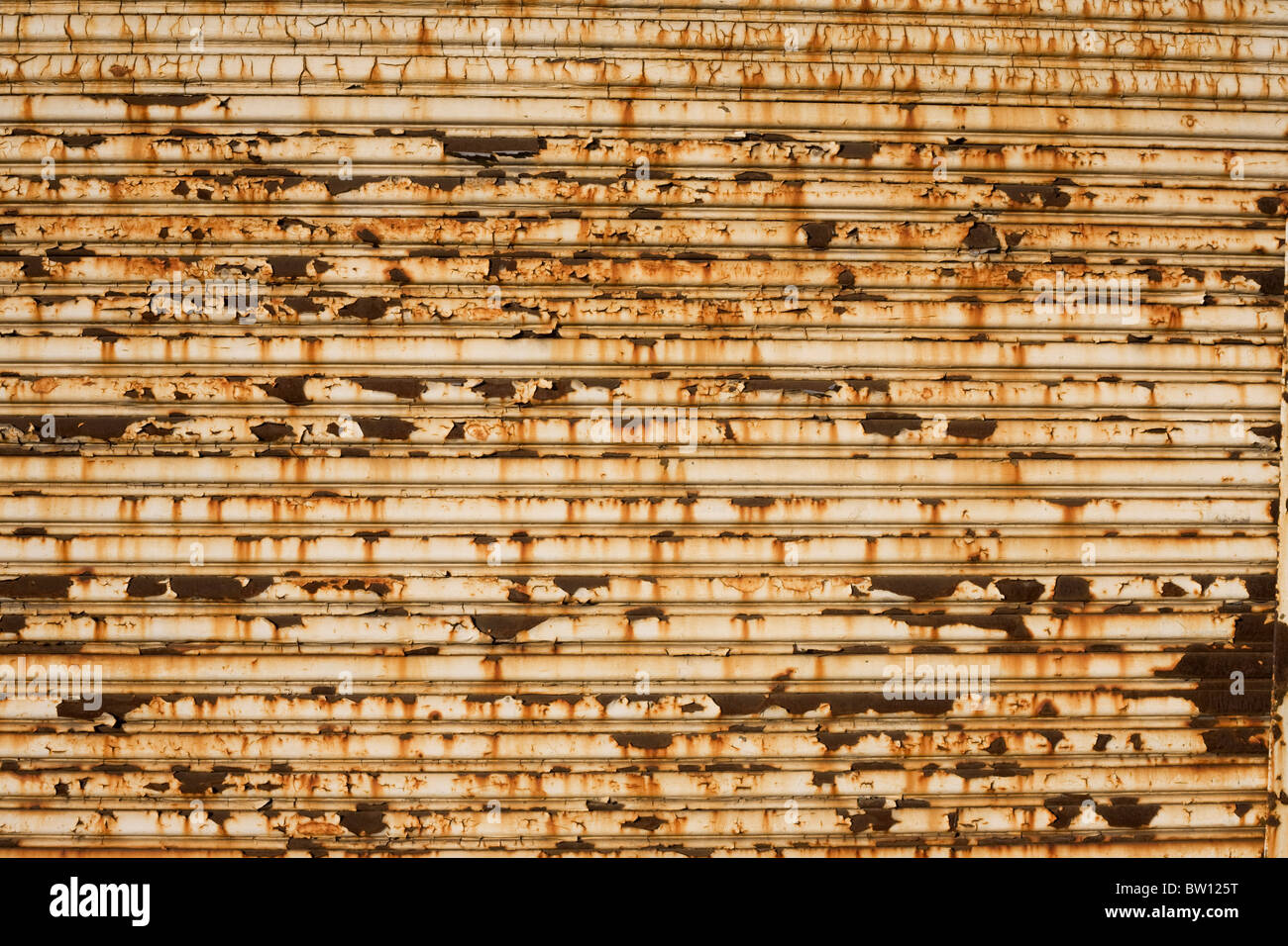 Shop store metal shutters hi-res stock photography and images - Alamy