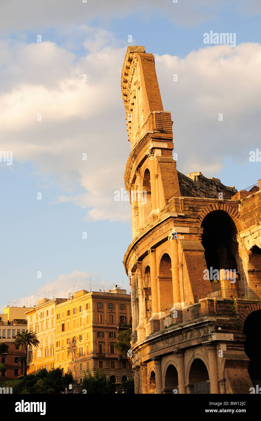 Roman amphitheatre cross hi-res stock photography and images - Alamy