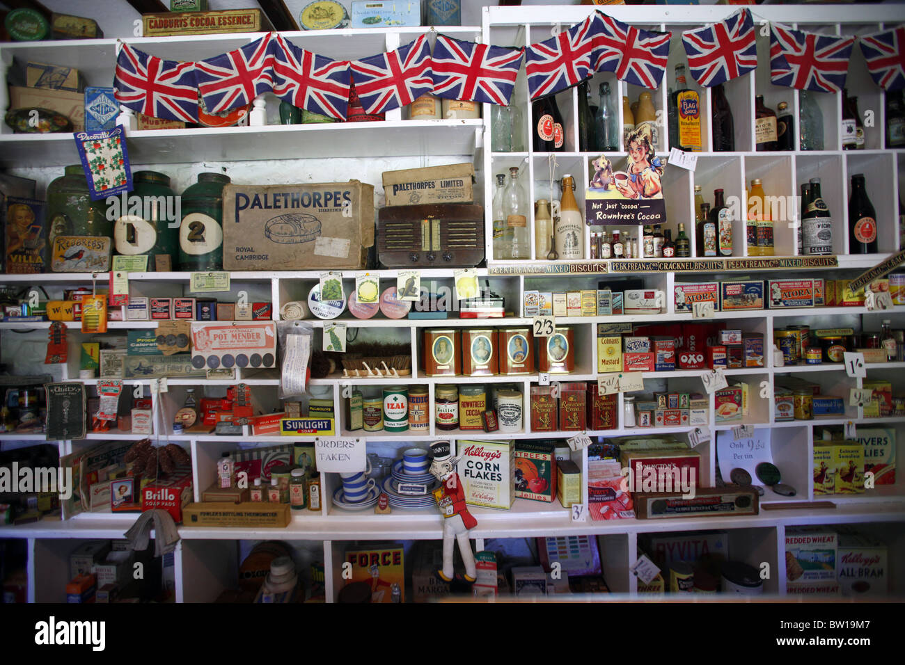 1930 GENERAL STORE HUTTON LE HOLE NORTH YORKSHIRE MALTON NORTH ...