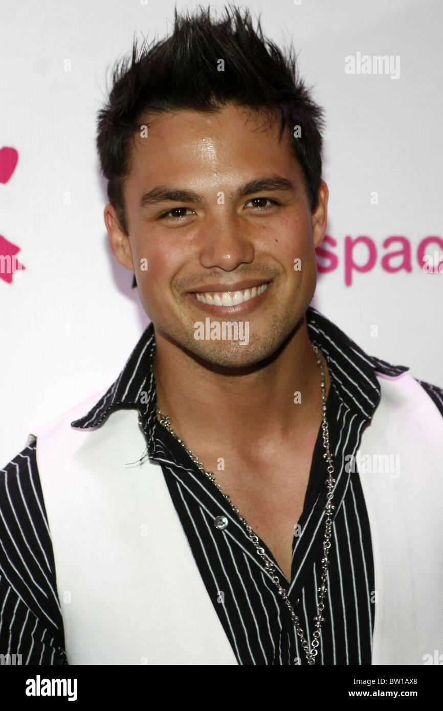 Michael Copon And Cassie Scerbo