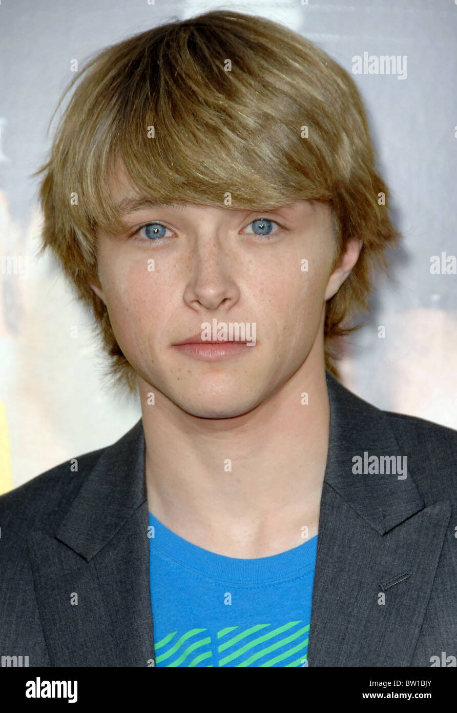 Sterling knight hi-res stock photography and images - Alamy