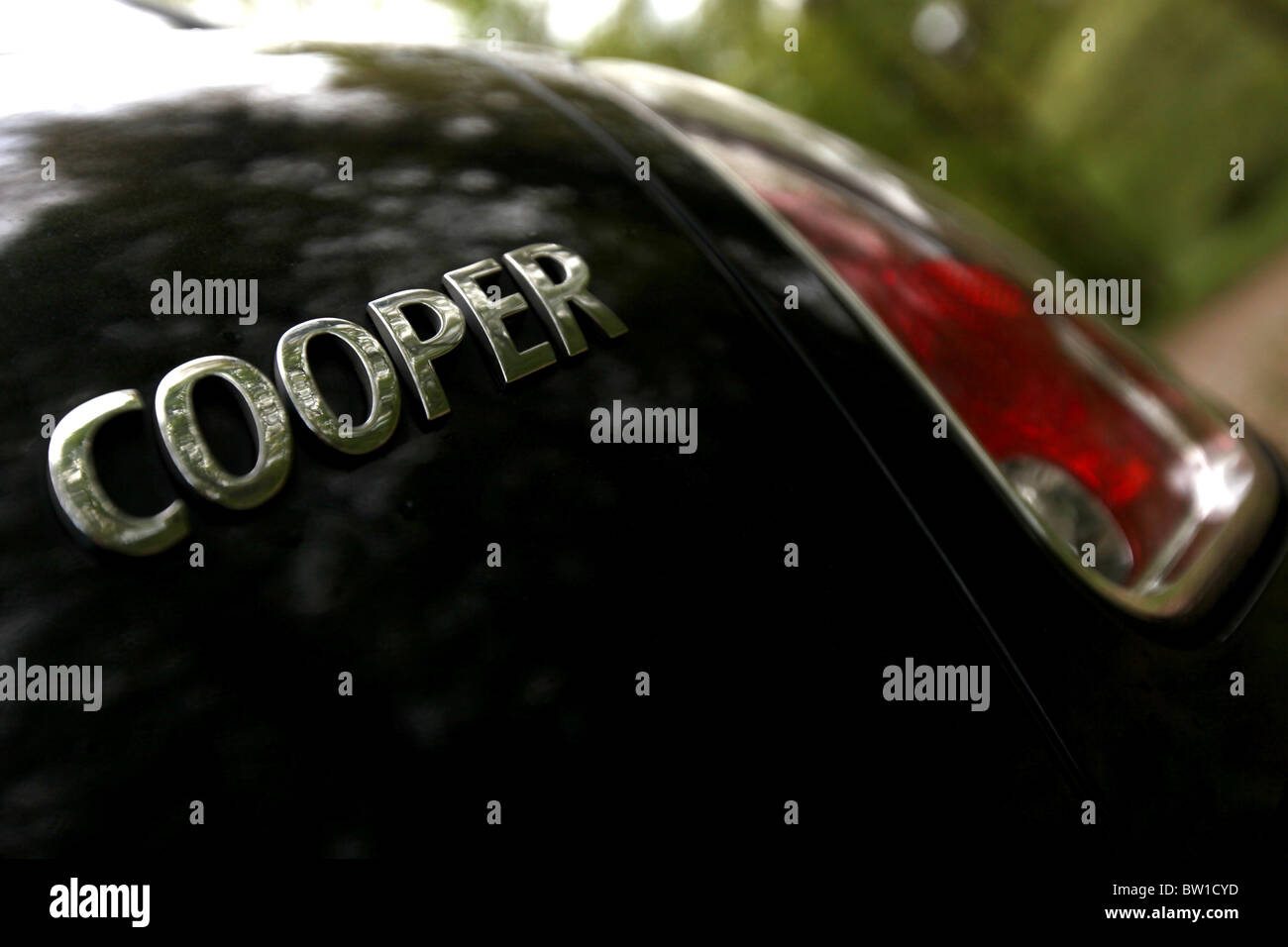 Mini cooper badge hi-res stock photography and images - Alamy