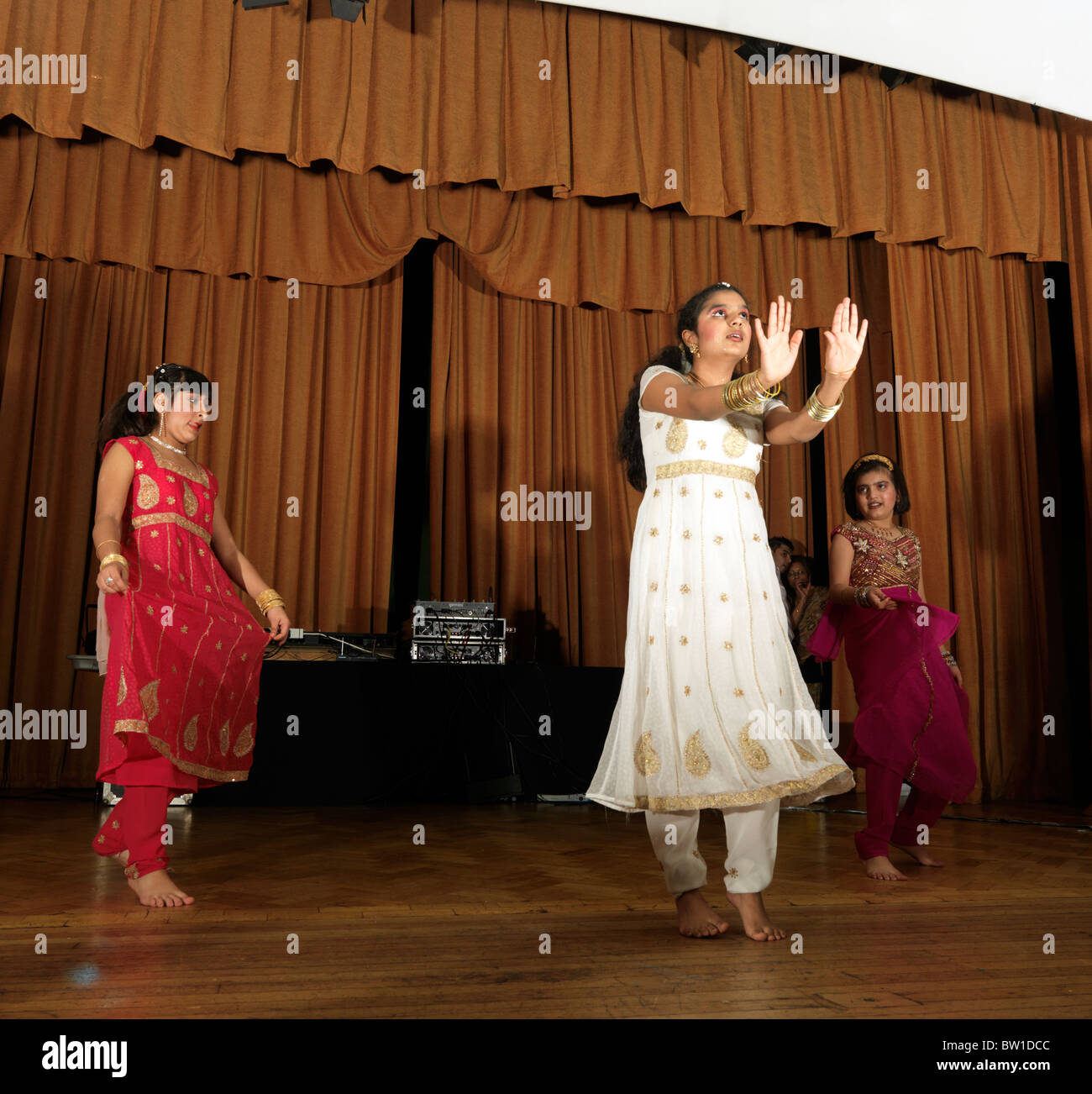 Diwali Celebrations Wandsworth Town Hall Stock Photo - Alamy