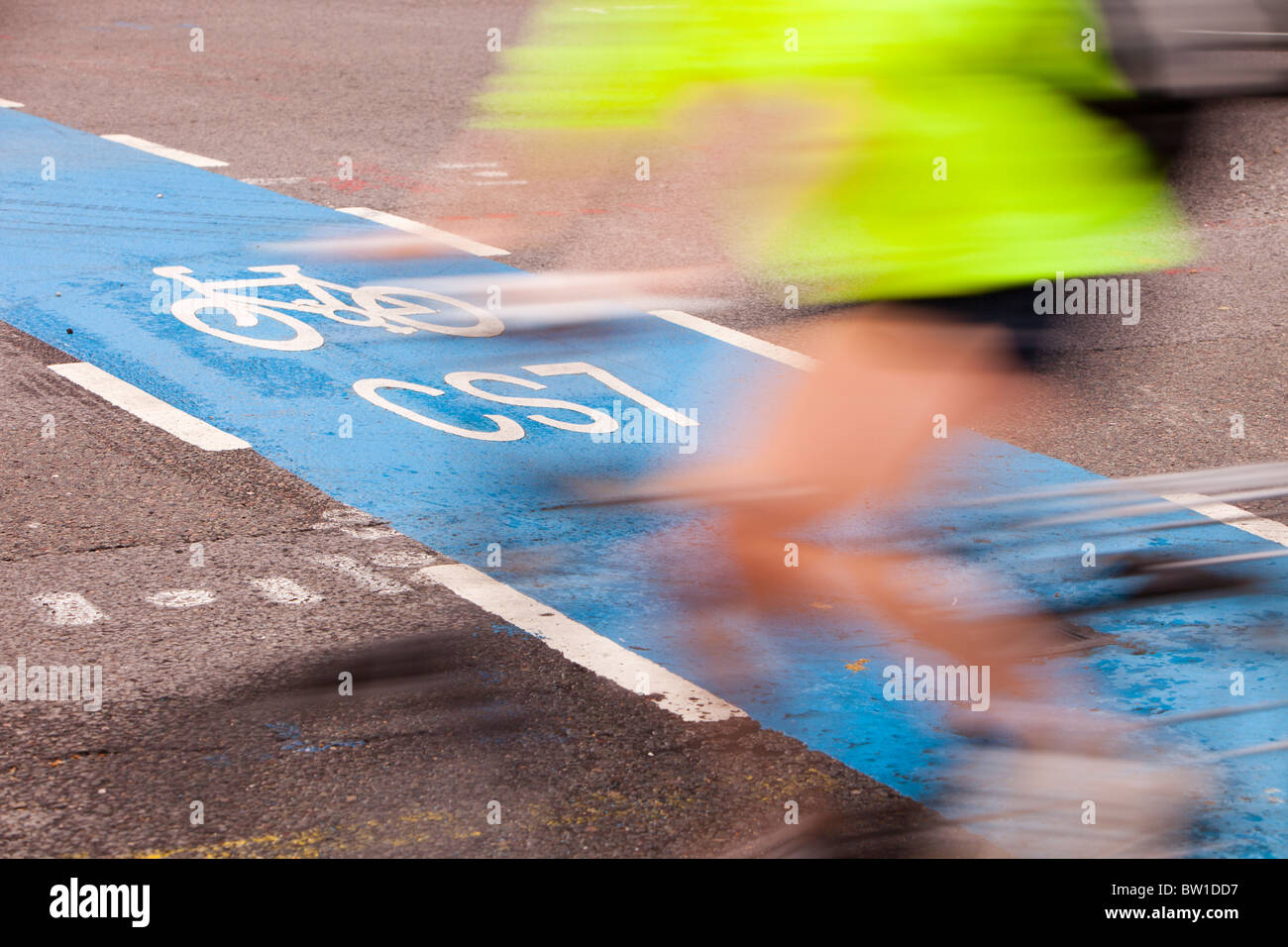 Cycle superhighway hi-res stock photography and images - Alamy