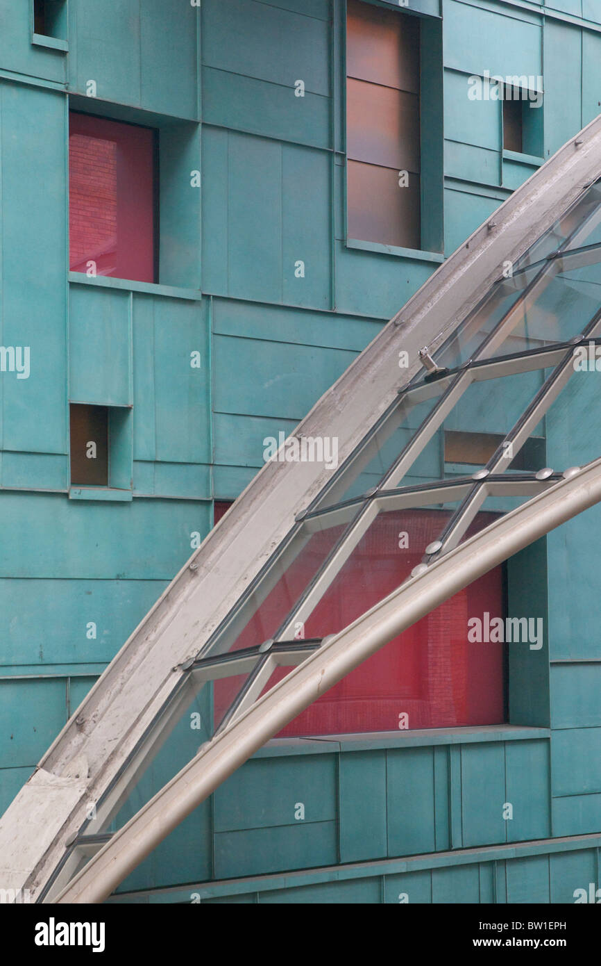 Curves lines angles texture colour of Cabot Circus architecture Stock ...