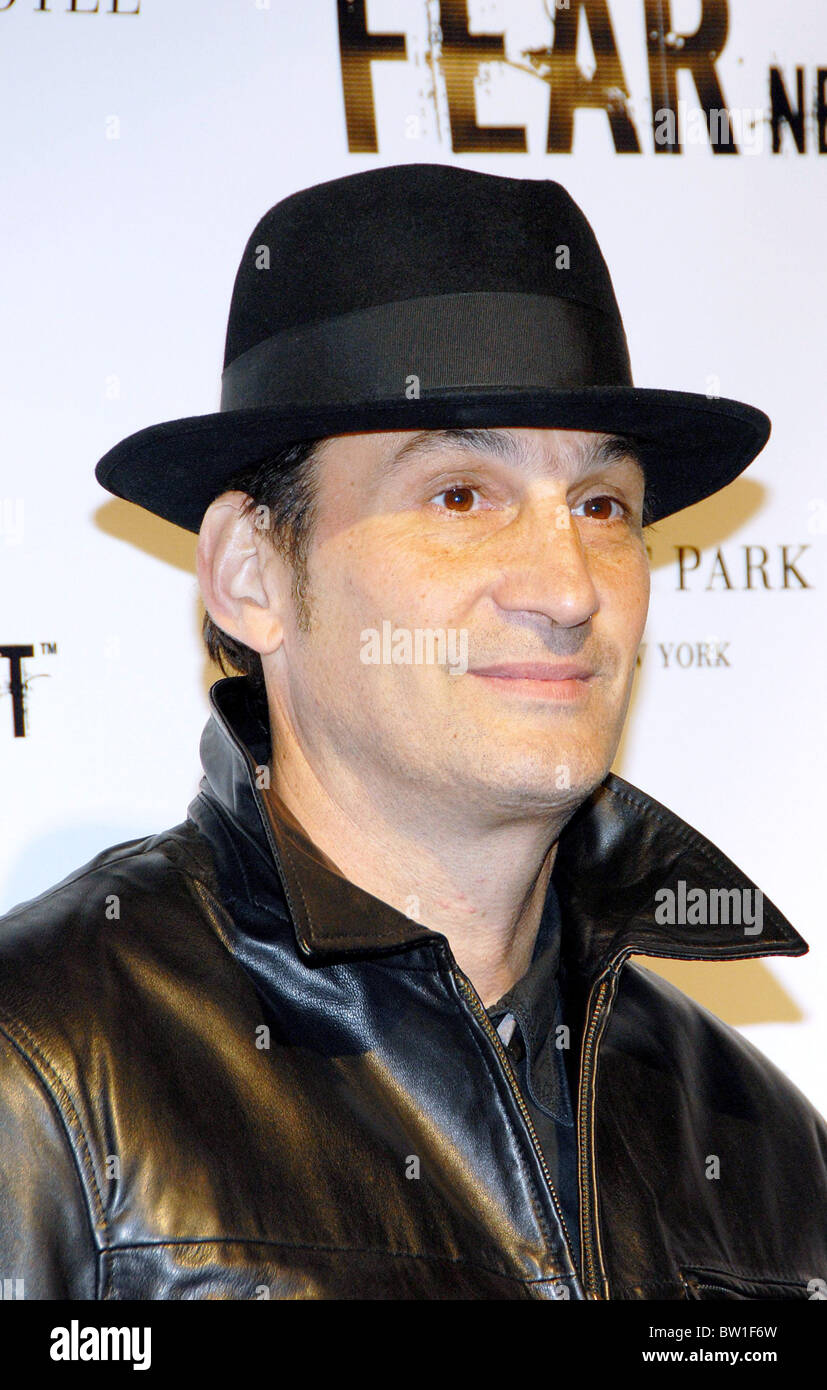 Robert ferrara hi-res stock photography and images - Alamy