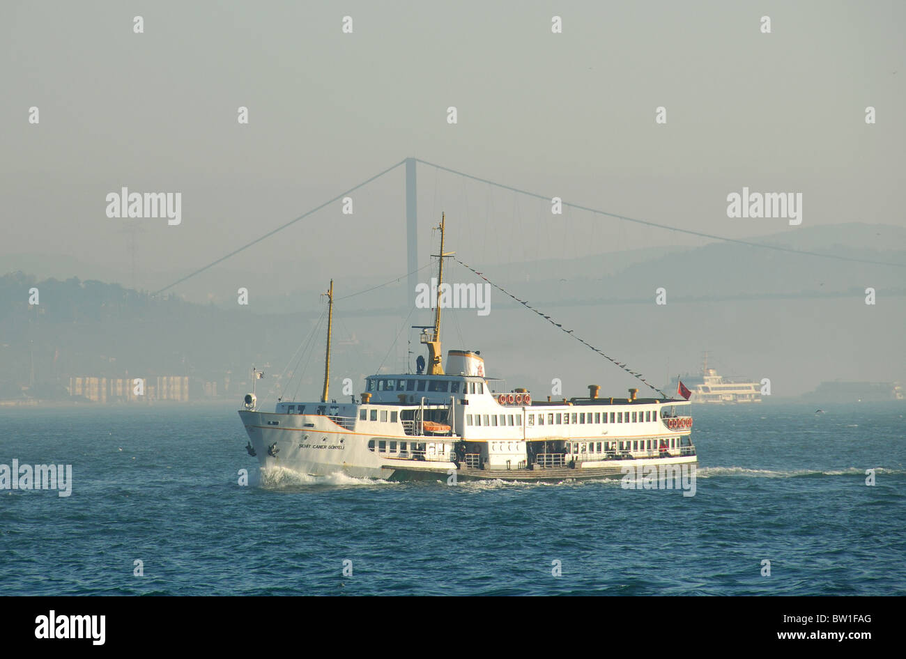 Passenger ferry on bosphorus strait hi-res stock photography and images ...