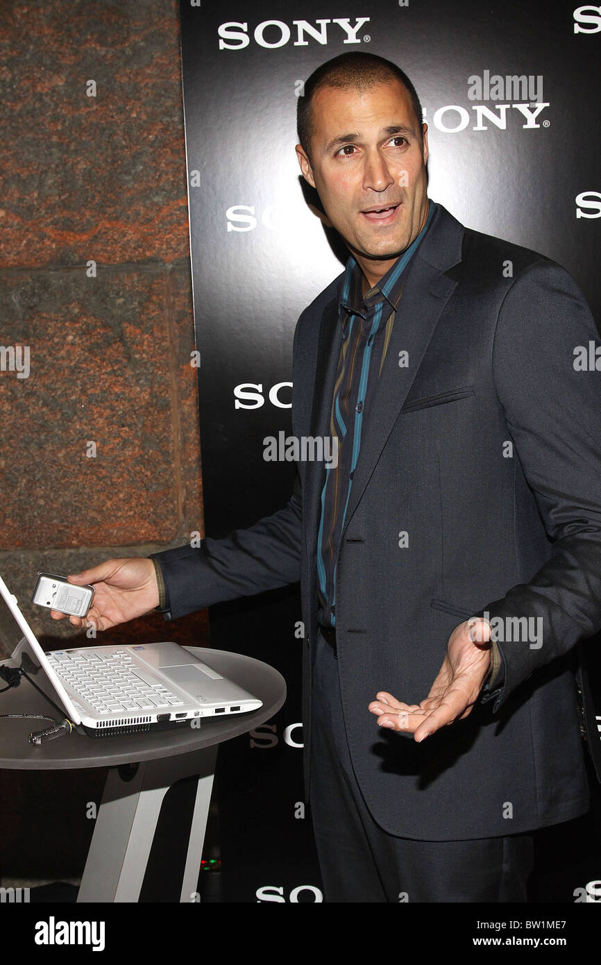 SONY VAIO and Microsoft Launch Party Stock Photo - Alamy SONY VAIO and Microsoft Launch Party Stock Photo - Alamy
