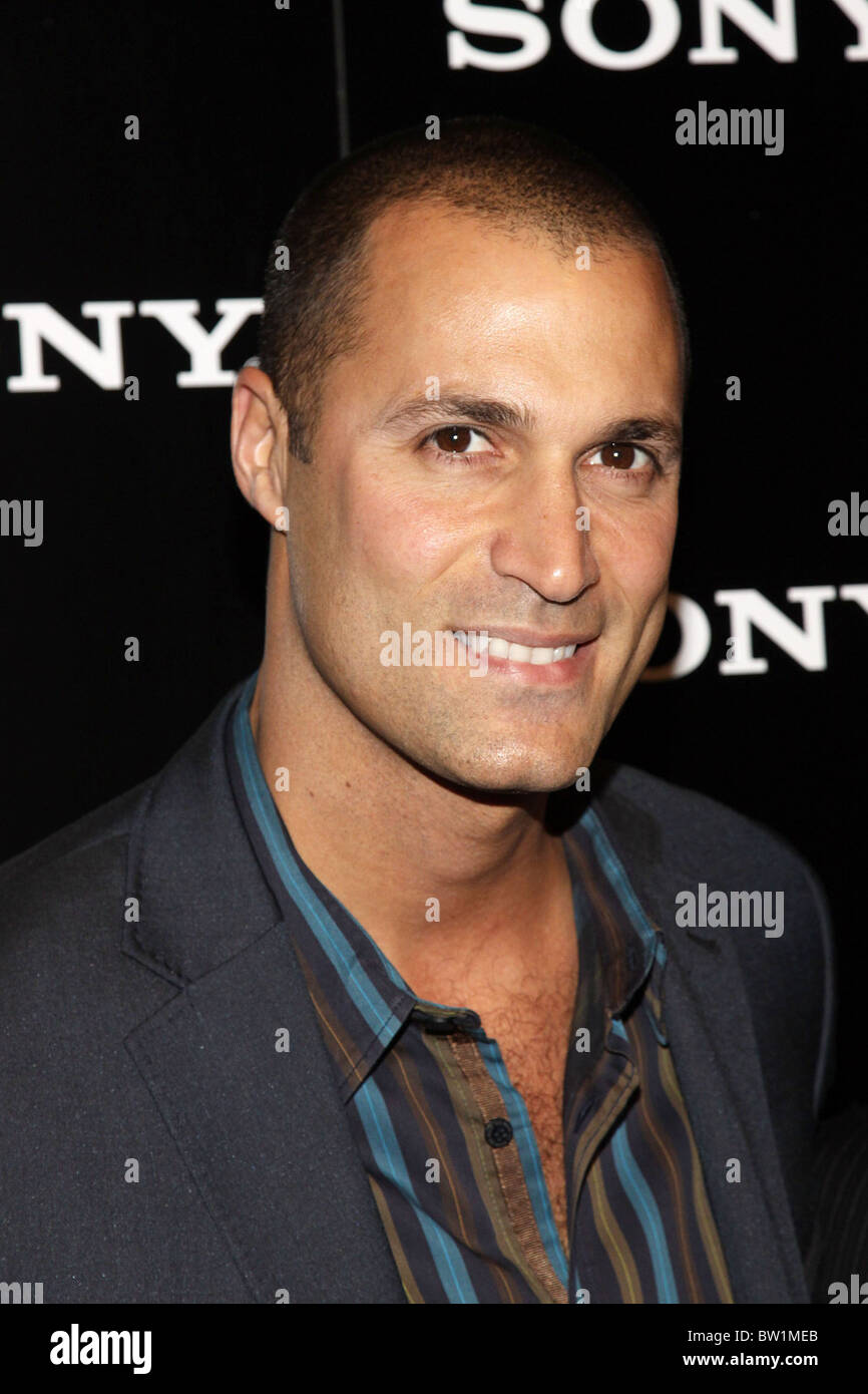 SONY VAIO and Microsoft Launch Party Stock Photo - Alamy SONY VAIO and Microsoft Launch Party Stock Photo - Alamy