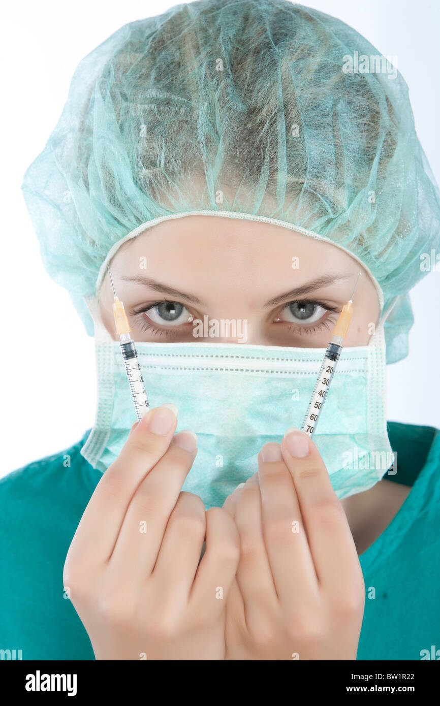 Female doctor with botox injection in is hand Stock Photo - Alamy