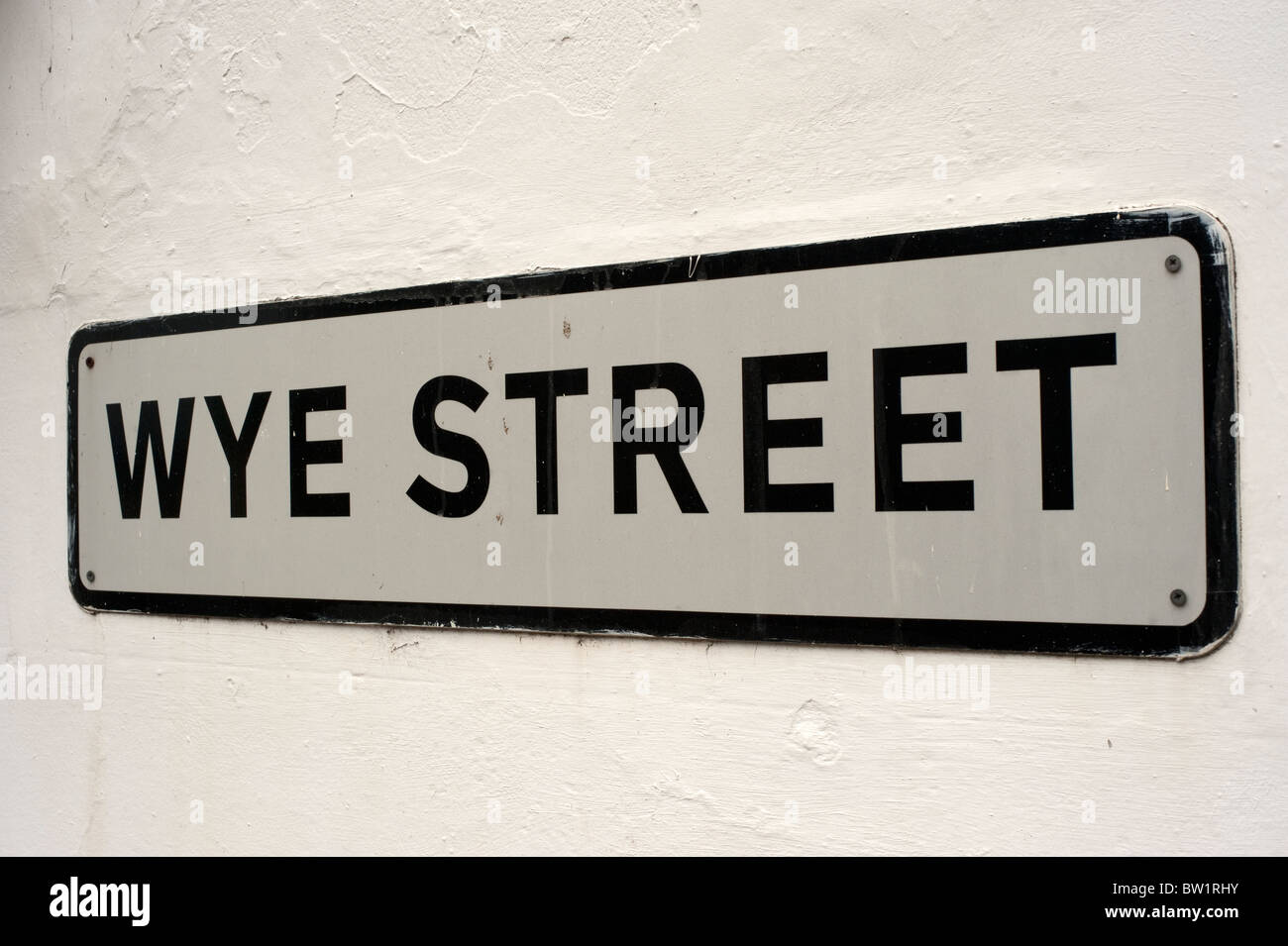 Black and white road sign uk hi-res stock photography and images - Alamy