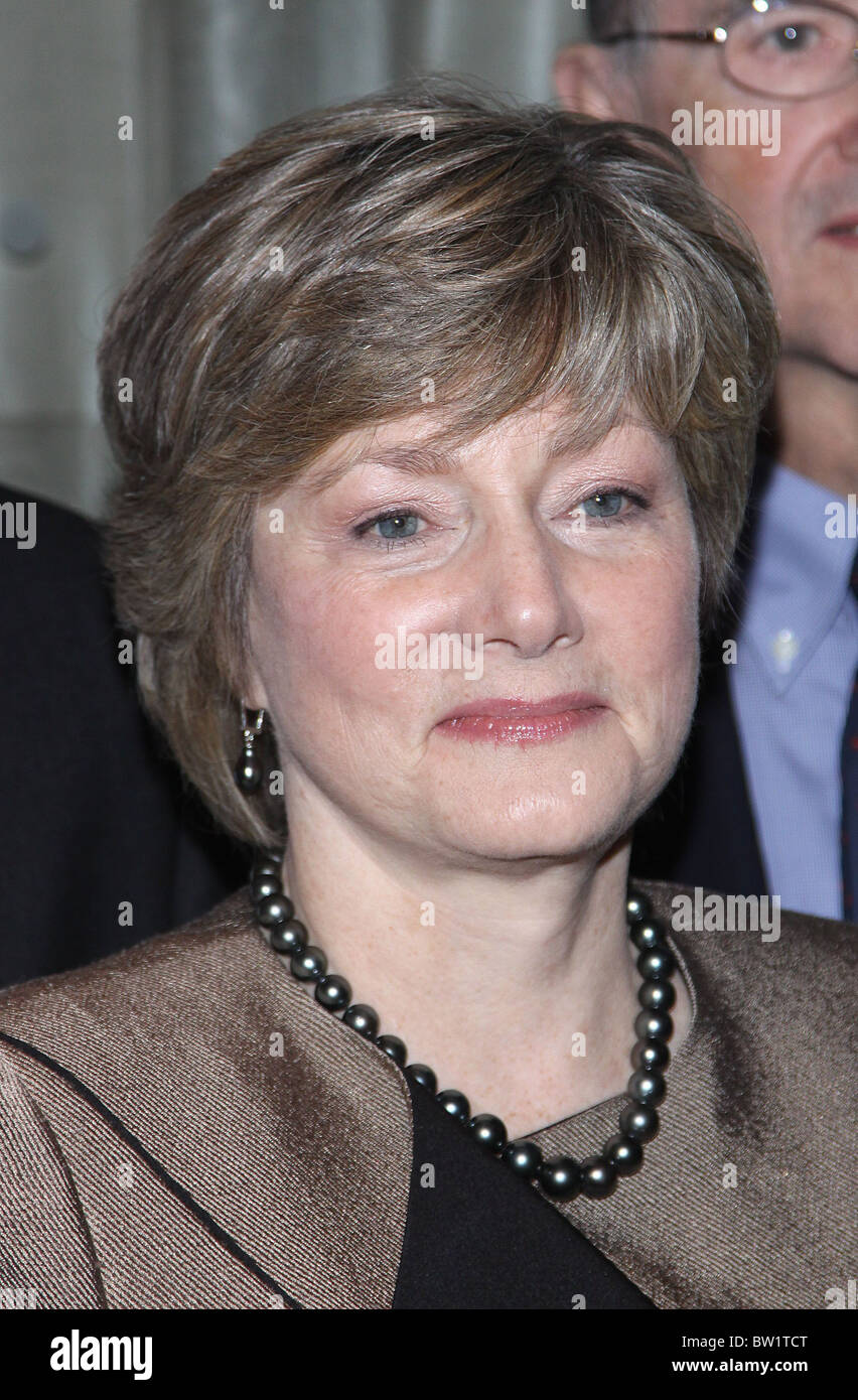 Barbara cochran hi-res stock photography and images - Alamy