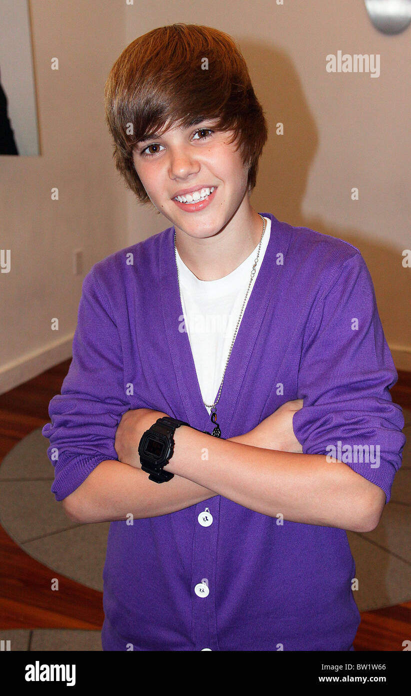 Justin Bieber Concert and Autograph Signing Stock Photo - Alamy