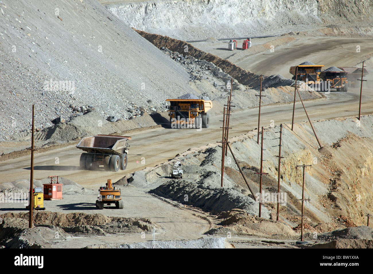 Mine tractor truck hi-res stock photography and images - Alamy