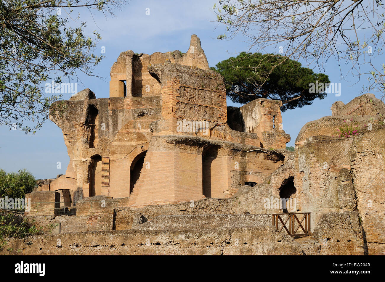 Villa library hi-res stock photography and images - Alamy