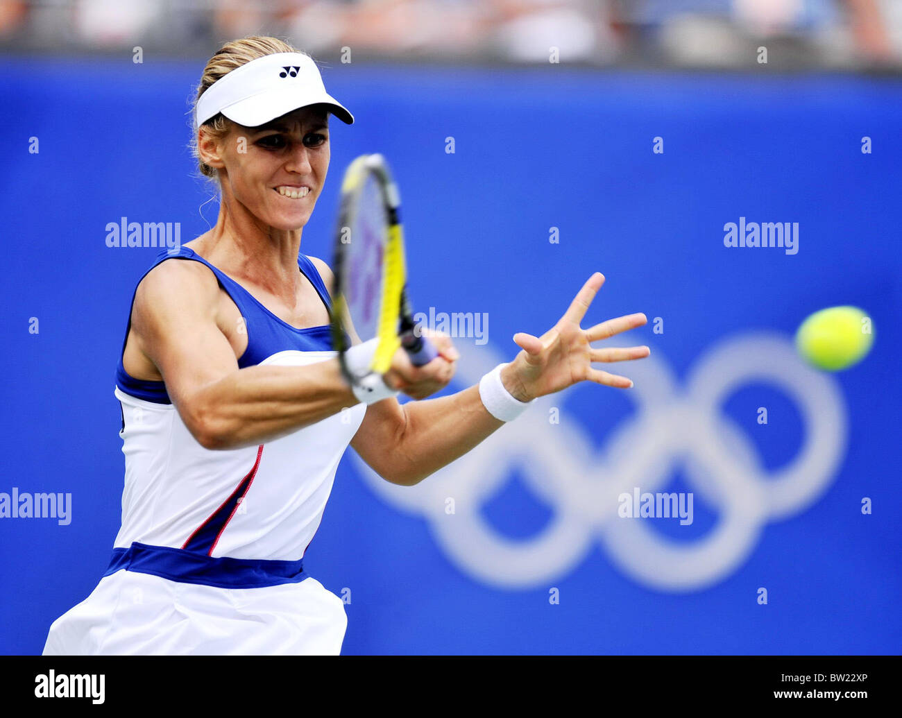 The 2008 olympic gold medal in singles hi-res stock photography and ...