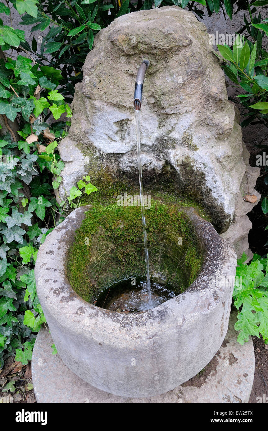 Water fountain, Palatine Hill Stock Photo - Alamy