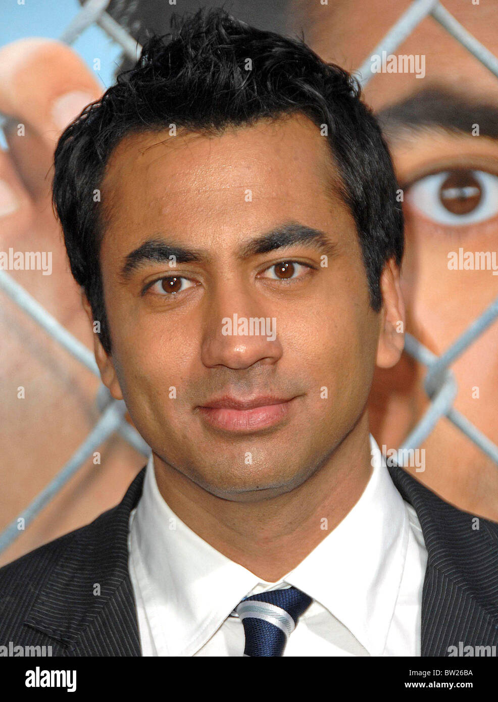 HAROLD AND KUMAR ESCAPE FROM GUANTANAMO BAY Premiere Stock Photo - Alamy