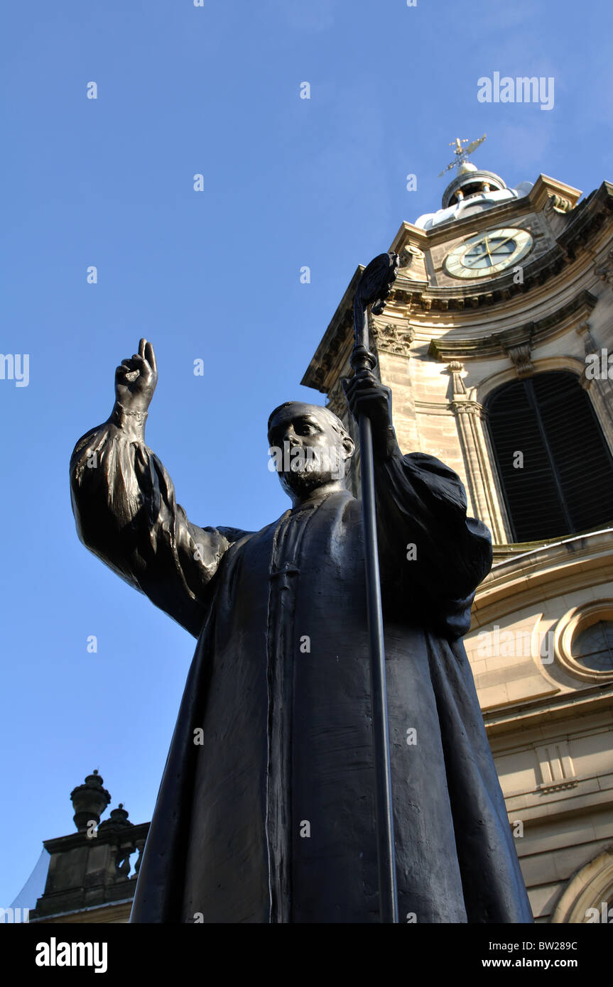Charles Gore statue and St. Philip`s Cathedral, Birmingham, UK Stock ...