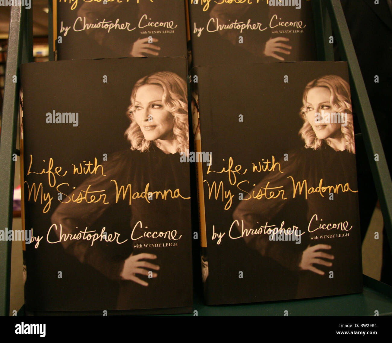 Christopher Ciccone's New Tell-All Book: Life with My Sister Madonna ...