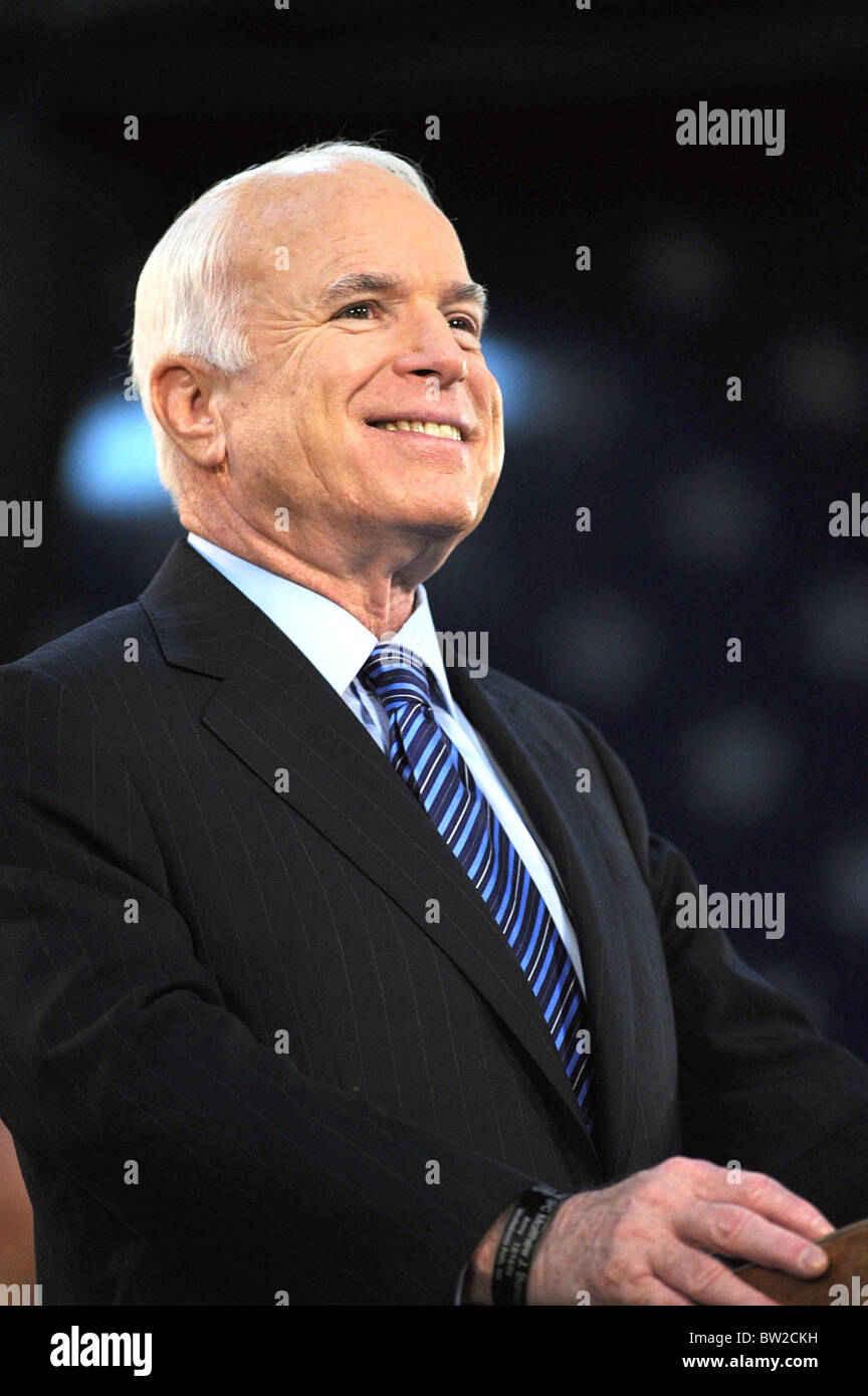 John McCain Presidential Campaign Rally in Swing-State Pennsylvania ...