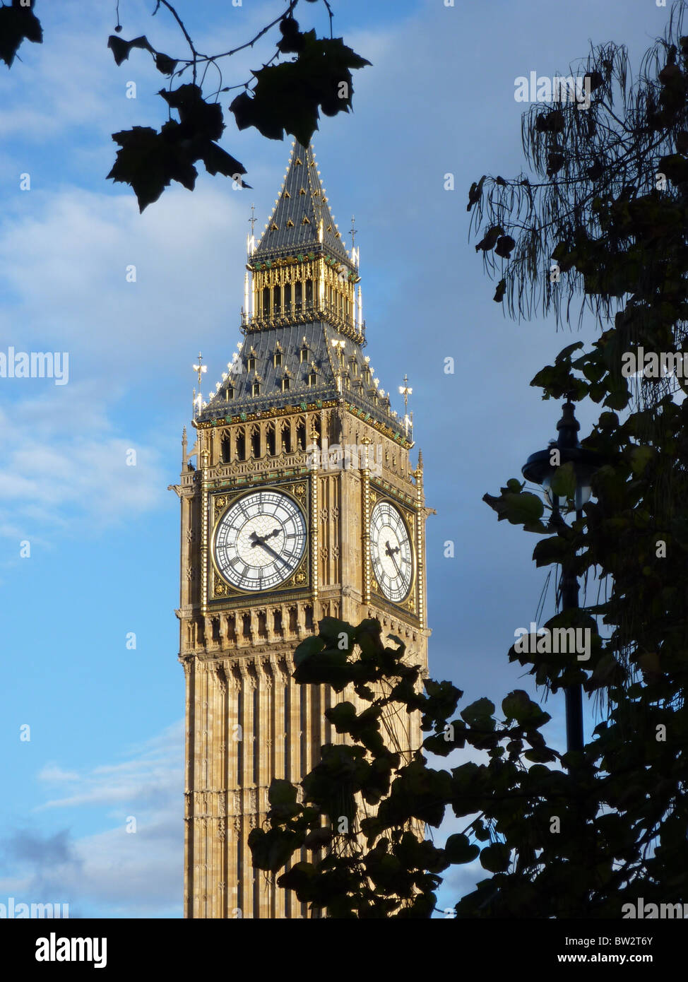 Big ben elizabeth tower clock face hi-res stock photography and images ...