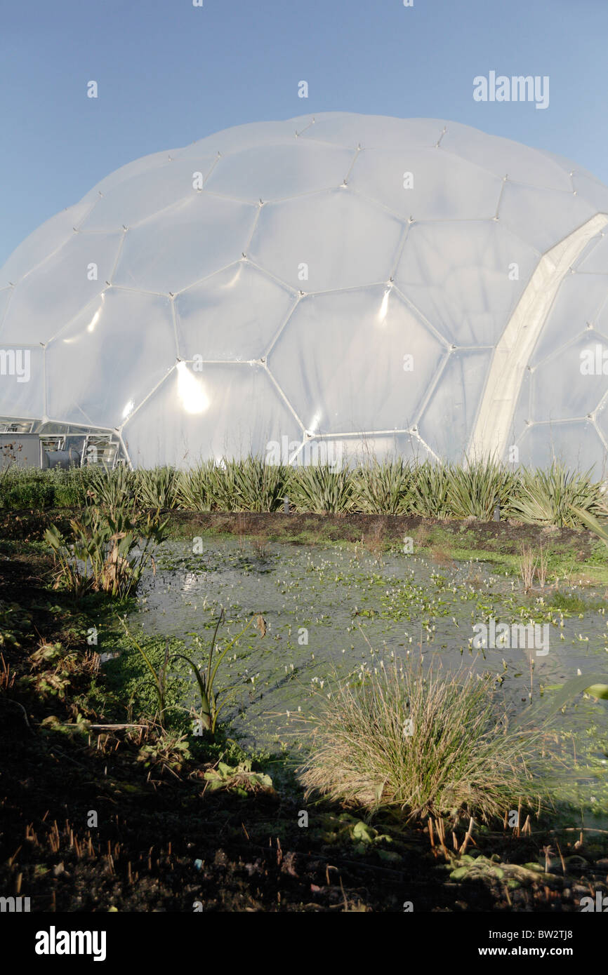 Pond water feature Exterior view of the Eden Project Biomes Cornish ...