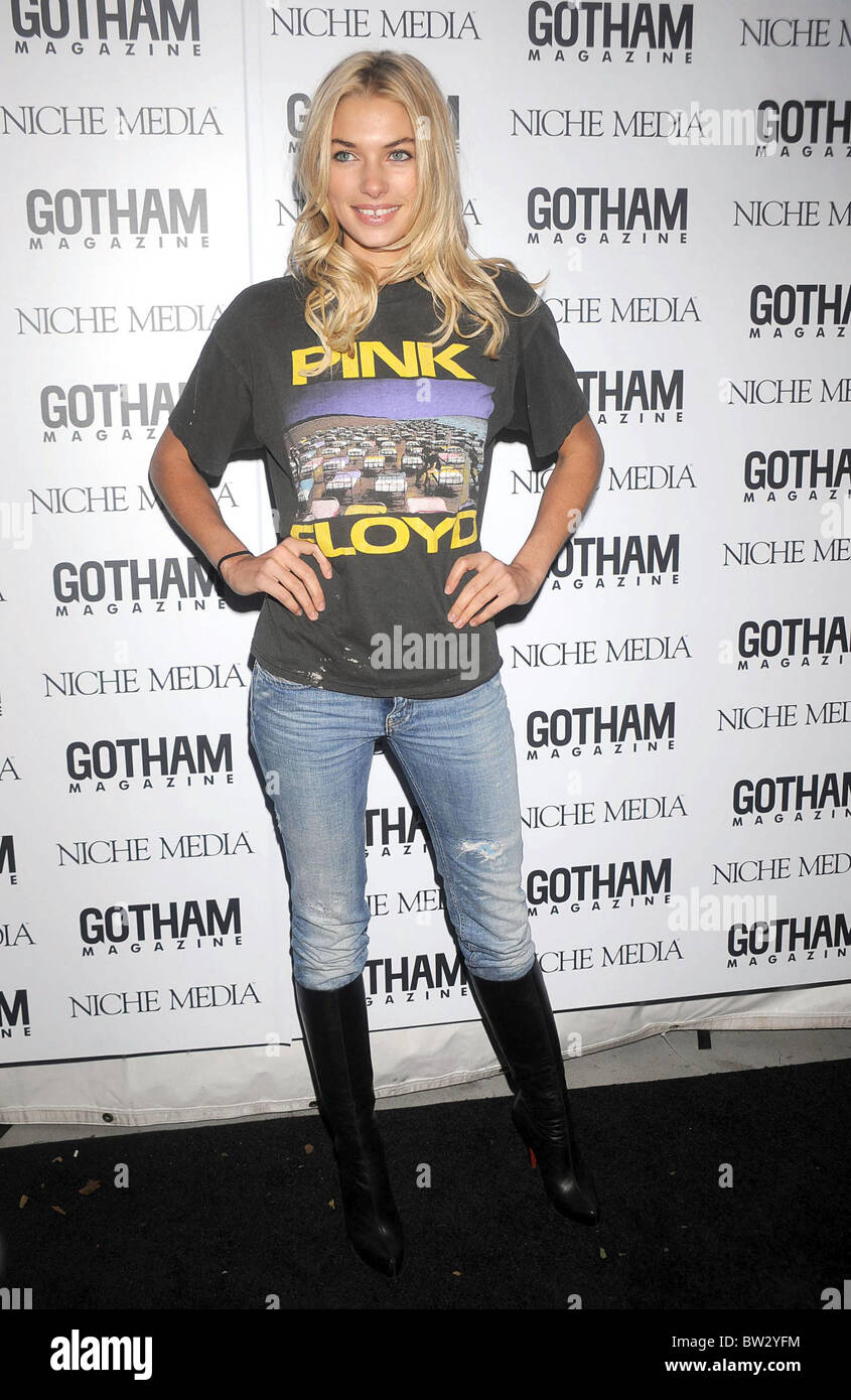 Pink floyd t shirt hi-res stock photography and images - Alamy