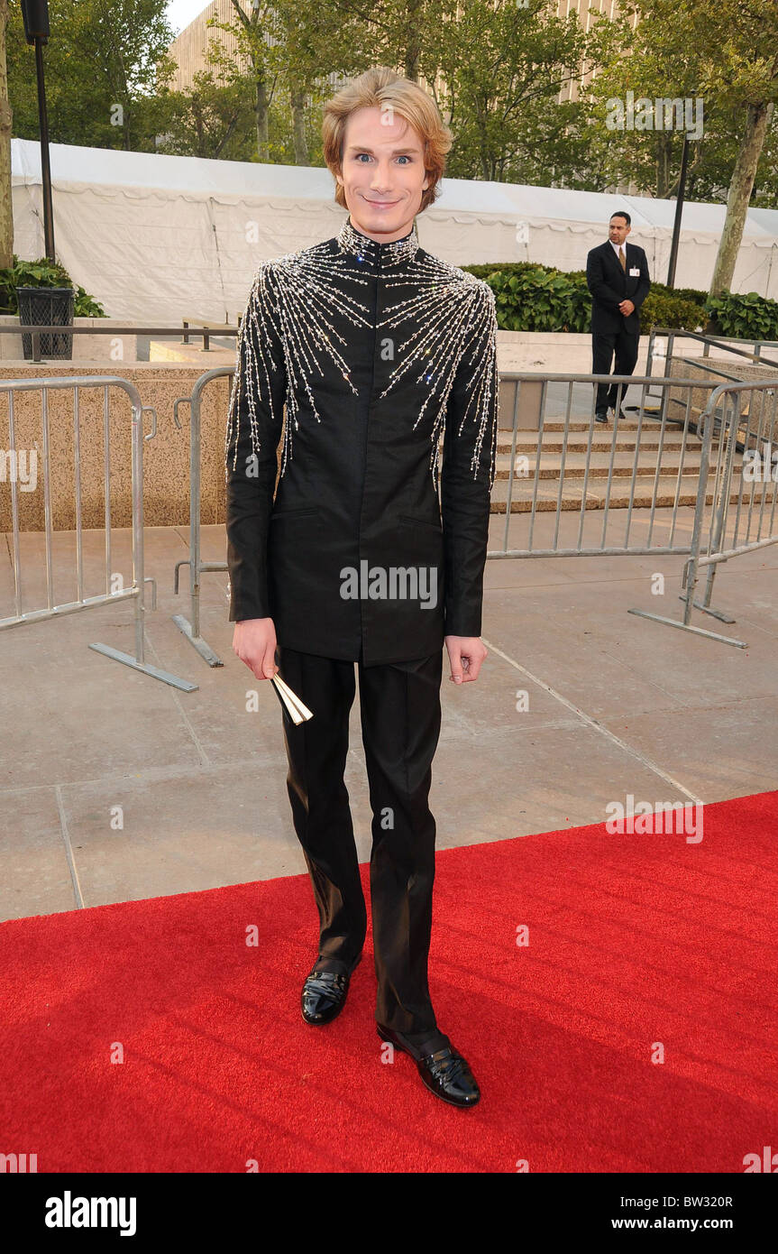 Opening Night of Metropolitan Opera 125th Anniversary Season Stock ...