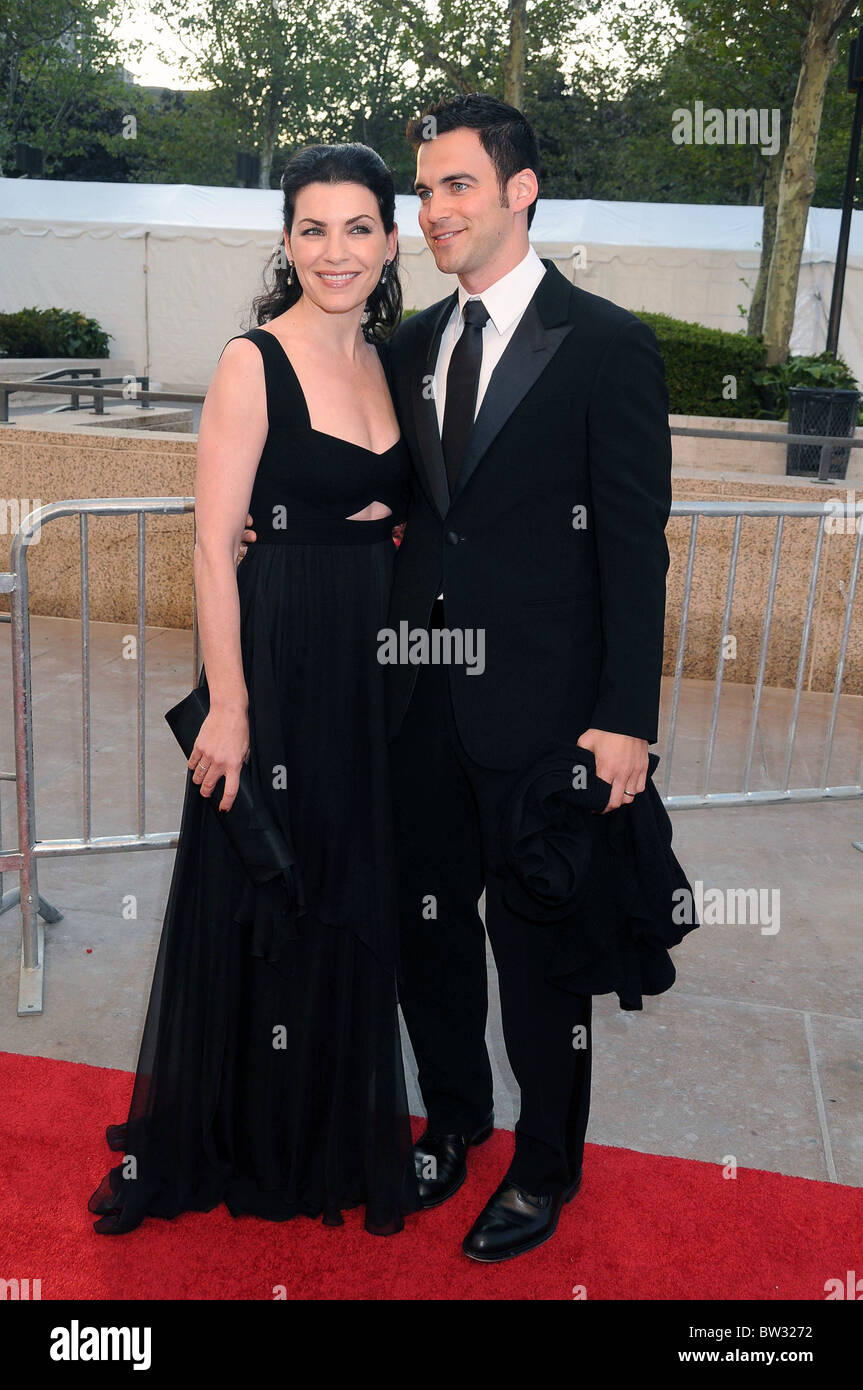 Opening Night of Metropolitan Opera 125th Anniversary Season Stock ...