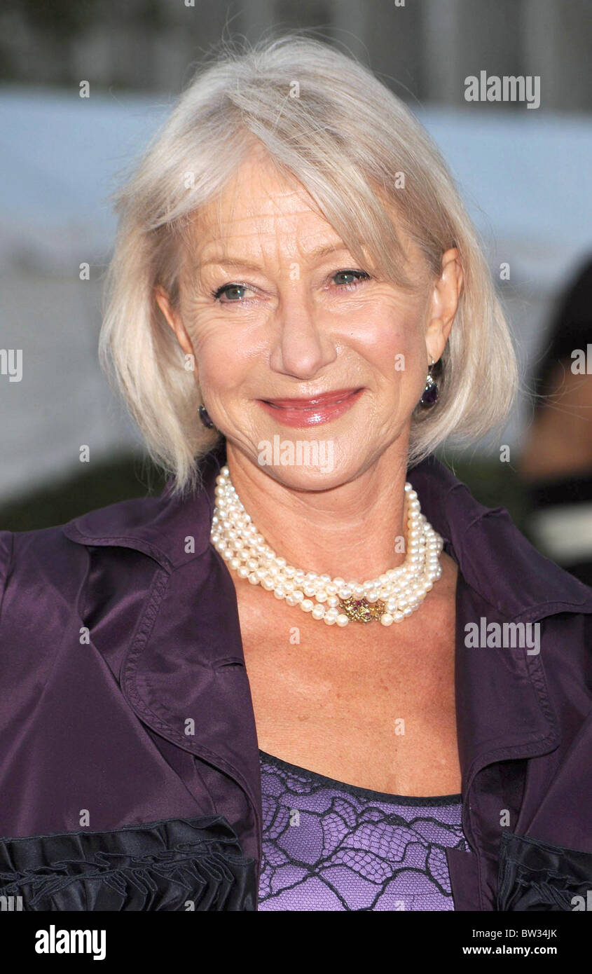 Metropolitan Opera Opening Night of 125th Anniversary Season Stock ...