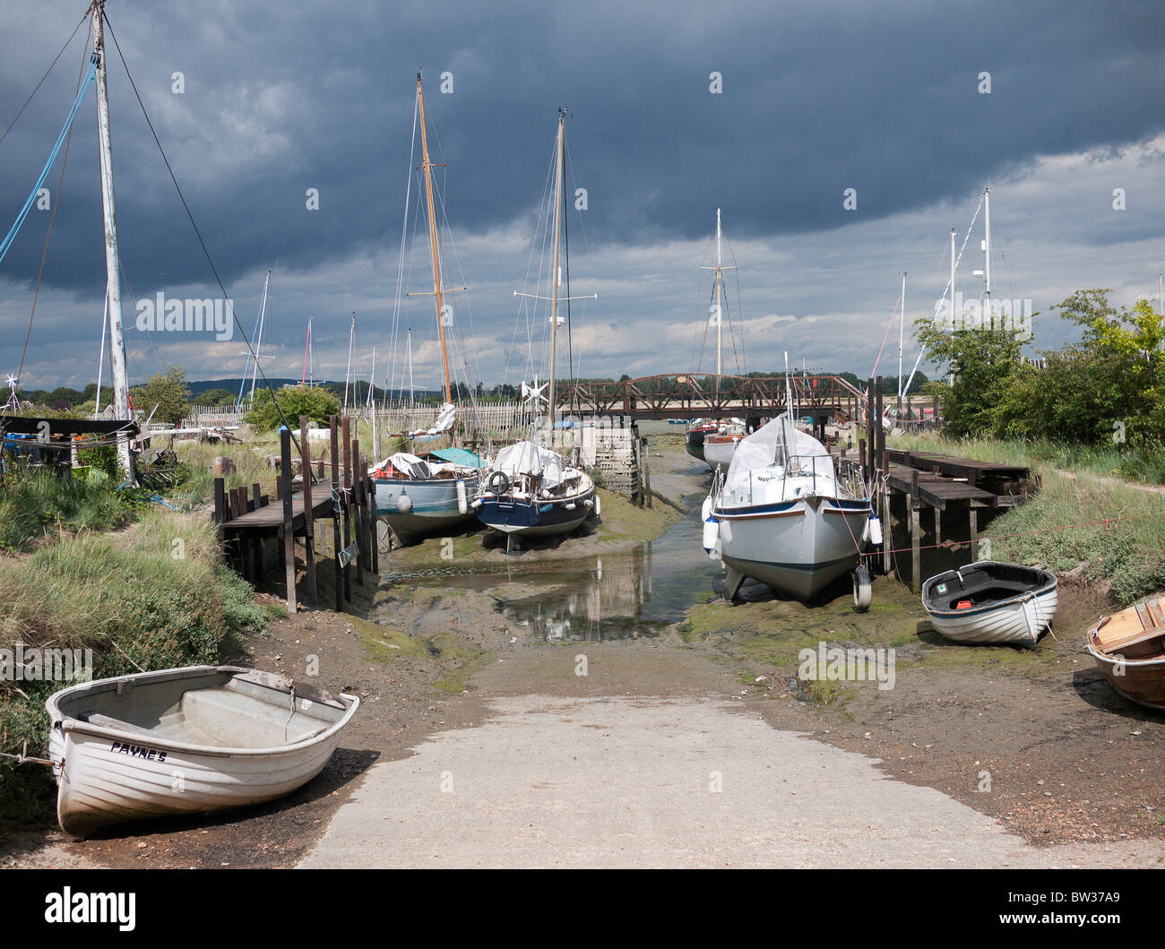 Old boatyard hi-res stock photography and images - Alamy